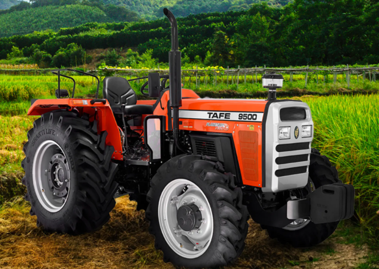 TAFE 9500 – 4WD Agricultural Tractor by TAFE