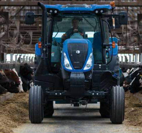 New Holland T6.165 – Compact Tractor for Hay and Loader Work