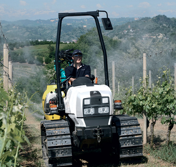 Lamborghini CF.90 – Crawler Tractor with SDF Engine